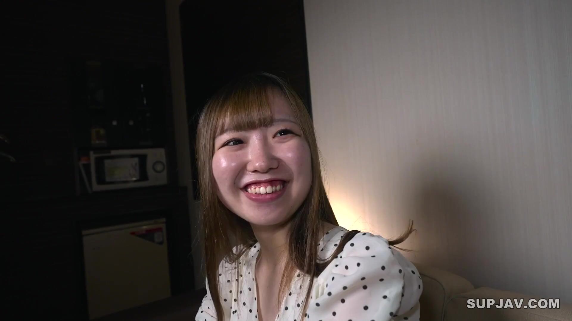 FC2-PPV-3797603 9/23までの間1500pt【純粋・18歳】駅の蕎麦屋でアルバイトしているごくごく普通の素朴な大学生を相手に大人の歪んだ性欲を満たし生中出