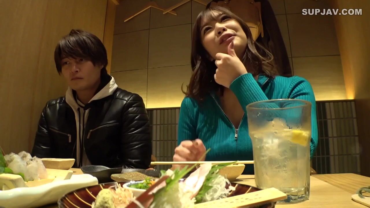 【モザイク破壊】200GANA-2830 マジ軟派、初撮。 1903 大人っぽいけど可愛らしい！Hな誘いに恥ずかしがりつつも応じてくれるお姉さんのムチムチなカラダが最高す