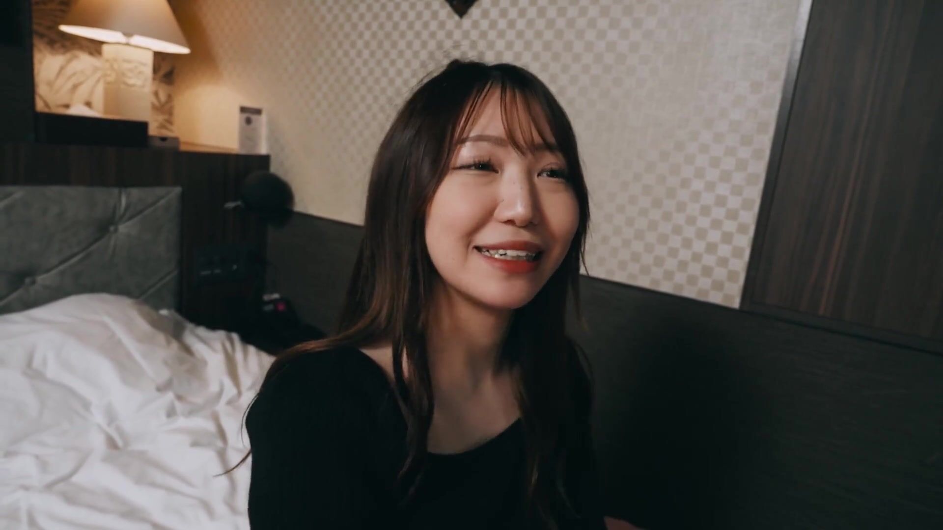 FC2-PPV-4211156 1/27までの間1500pt【美女・中出し】名古屋の美人秘書としっとりハメ撮る。